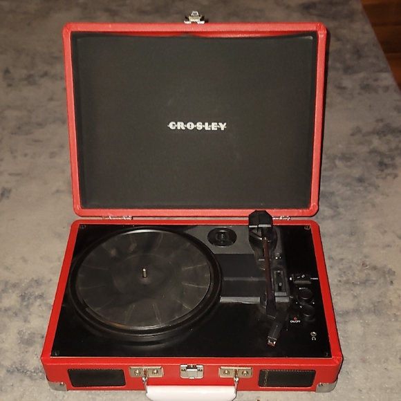 Crosley | Portable Audio & Video | Crosley Red Portable Turntable ...